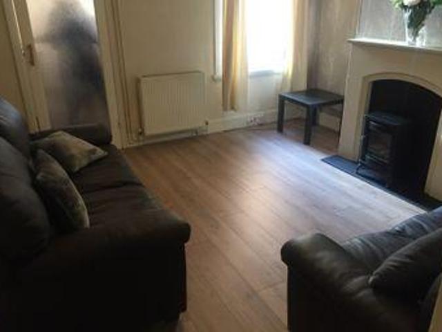 3 Bedrooms Terraced house for rent in Humber Avenue, Stoke, Coventry CV1