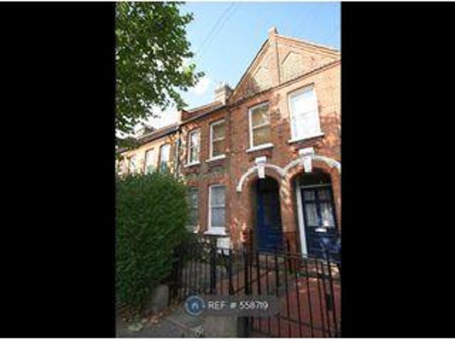 3 Bedrooms Terraced house for rent in Hawarden Road, London E17