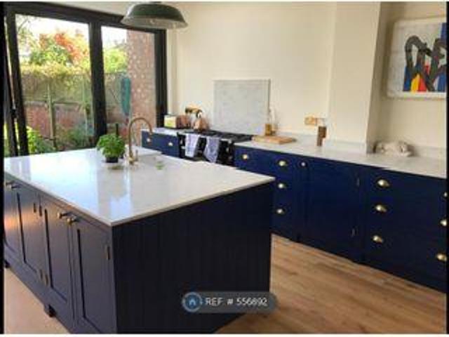 3 Bedrooms Terraced house for rent in Highlever Road, London W10