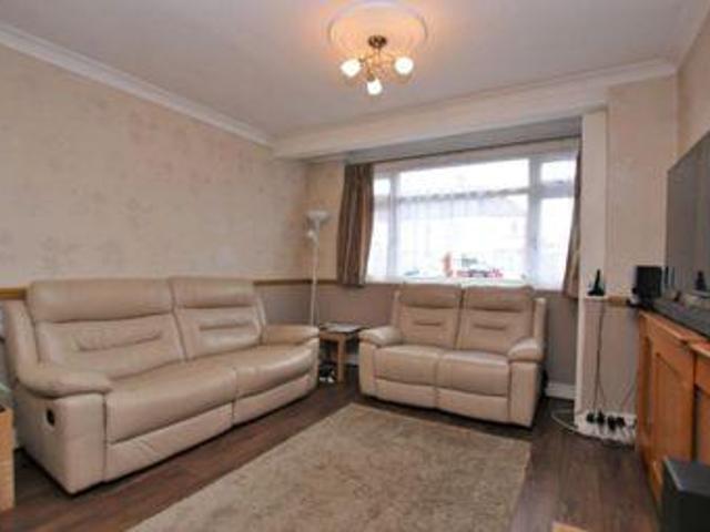3 Bedrooms Terraced house for rent in Hollywood Gardens, Hayes, Middlesex UB4