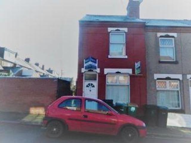 3 Bedrooms Terraced house for rent in Irving Road, Coventry. CV1