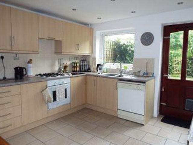3 Bedrooms Terraced house for rent in Kestrel Grove, Bournville, Birmingham B30