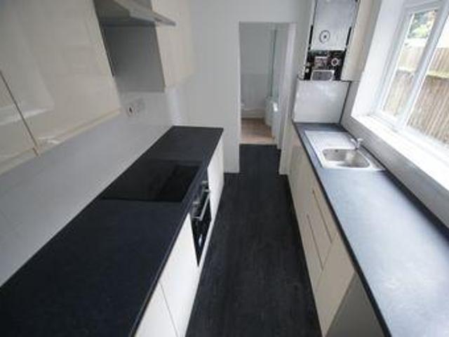 3 Bedrooms Terraced house for rent in King Richard Street, Coventry CV2