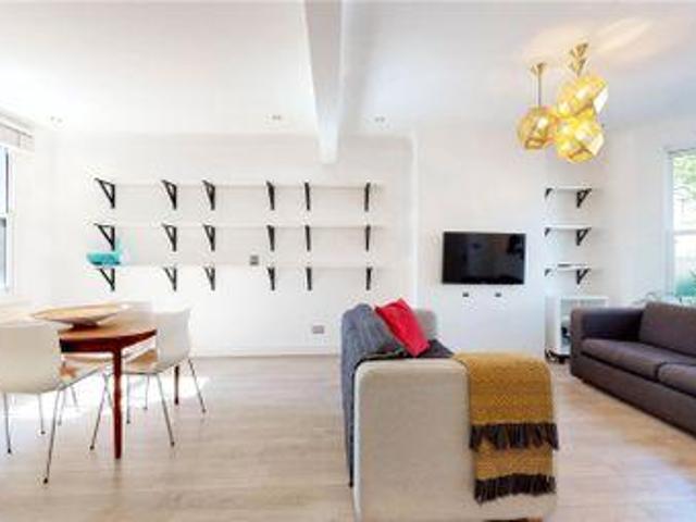 3 Bedrooms Terraced house for rent in Kingsdown Road, London E11