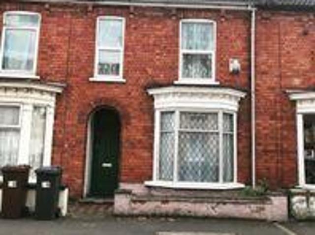 3 Bedrooms Terraced house for rent in Kirkby Street, Lincoln LN5
