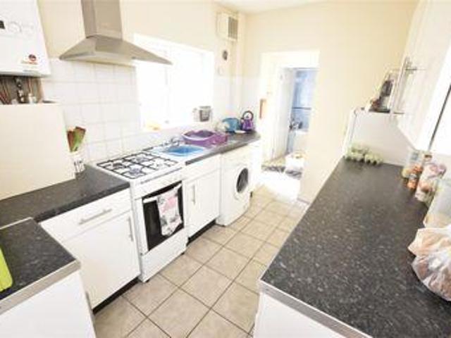 3 Bedrooms Terraced house for rent in Langton Park, Bristol BS3