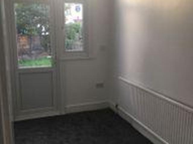 3 Bedrooms Terraced house for rent in Lansdowne Road, Seven Kings Essex IG3