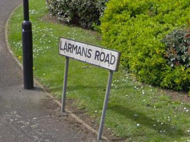 3 Bedrooms Terraced house for rent in Larmans Road, Enfield EN3