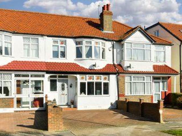 3 Bedrooms Terraced house for rent in Largewood Avenue, Surbiton KT6