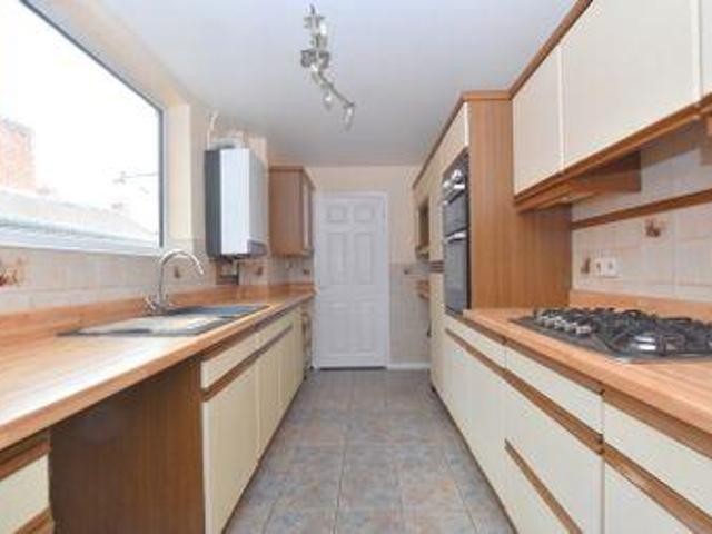 3 Bedrooms Terraced house for rent in Lawson Terrace, Knutton, Newcastle ST5