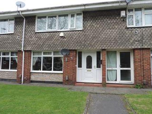 3 Bedrooms Terraced house for rent in Leyburn Avenue, Royton, Oldham OL2