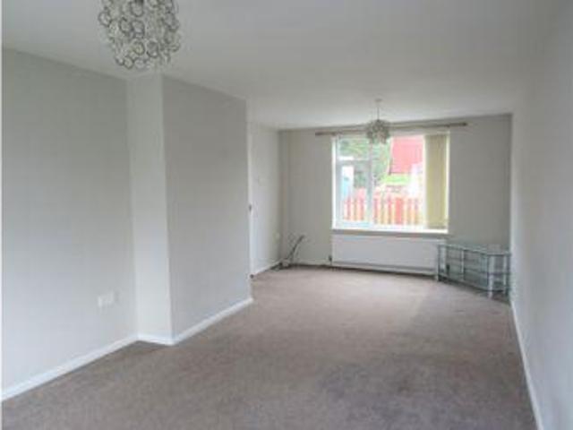 3 Bedrooms Terraced house for rent in Lilac Road, Sheffield S20