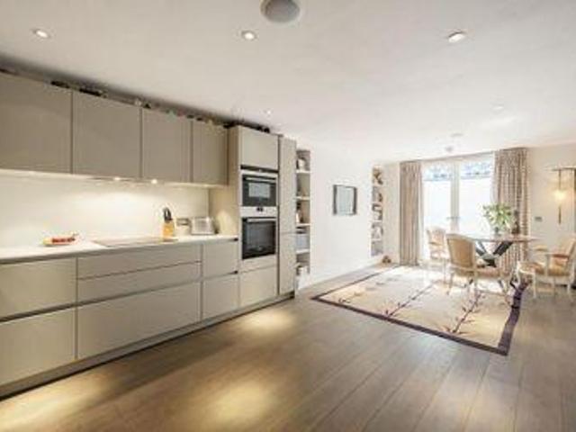 3 Bedrooms Terraced house for rent in Little Chester Street, Belgravia, London SW1X
