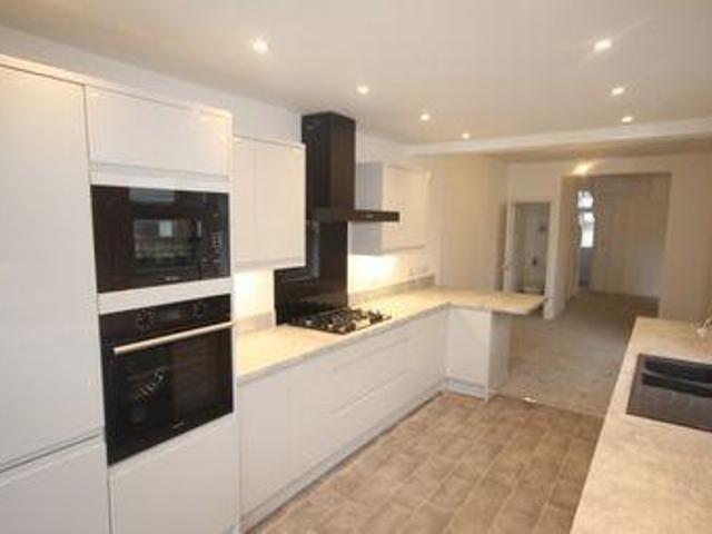 3 Bedrooms Terraced house for rent in Palmyra Road, Bristol BS3