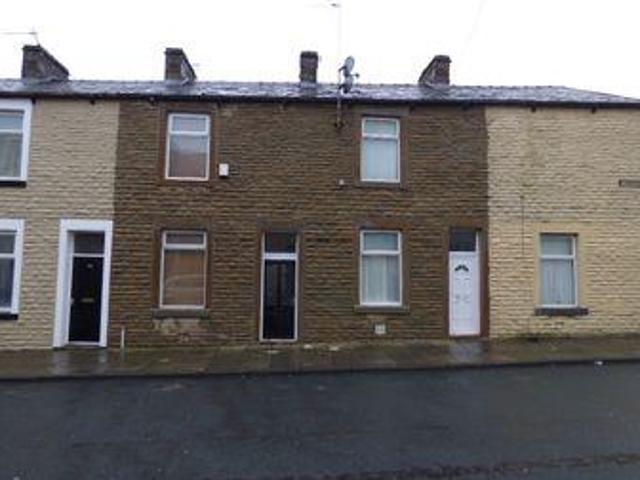 3 Bedrooms Terraced house for rent in Parkinson Street, Burnley BB11