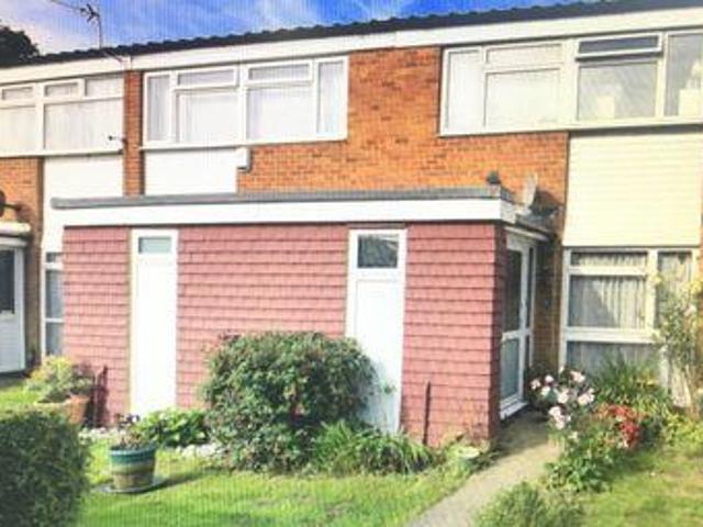 3 Bedrooms Terraced house for rent in Peregrine Road, Sunbury TW16