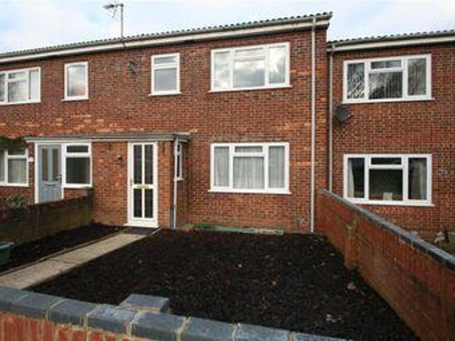 3 Bedrooms Terraced house for rent in Pershore Road, Basingstoke RG24