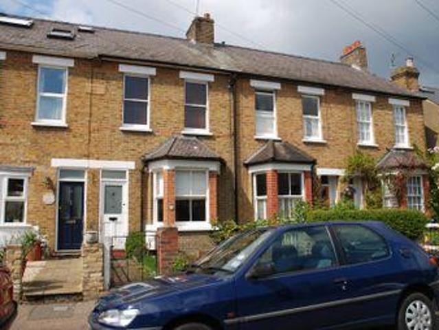 3 Bedrooms Terraced house for rent in Plevna Road, Hampton TW12