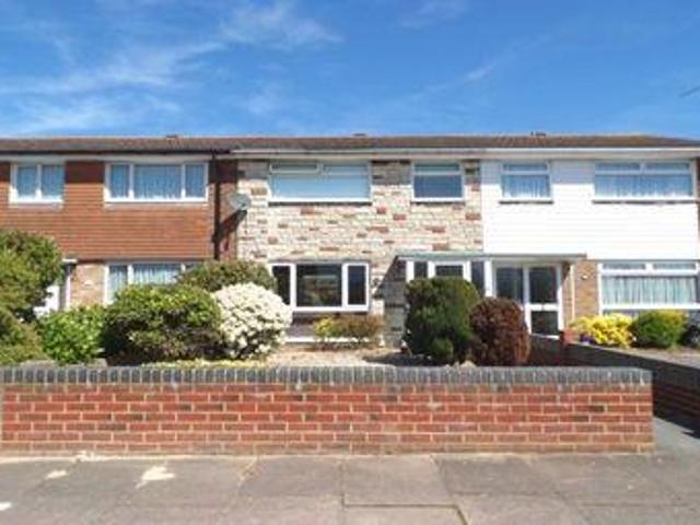 3 Bedrooms Terraced house for rent in Princes Road, Eastbourne BN23