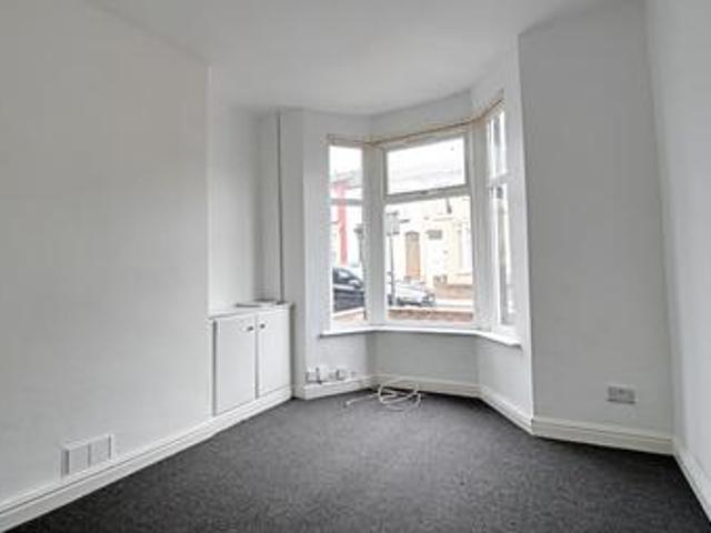3 Bedrooms Terraced house for rent in Roxburgh Street, Liverpool L4