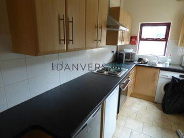3 Bedrooms Terraced house for rent in St. Marys Court, St. Marys Avenue, Braunstone, Leicester LE3