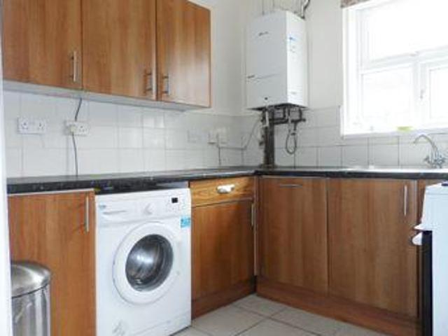 3 Bedrooms Terraced house for rent in Staniforth Road, Sheffield S9
