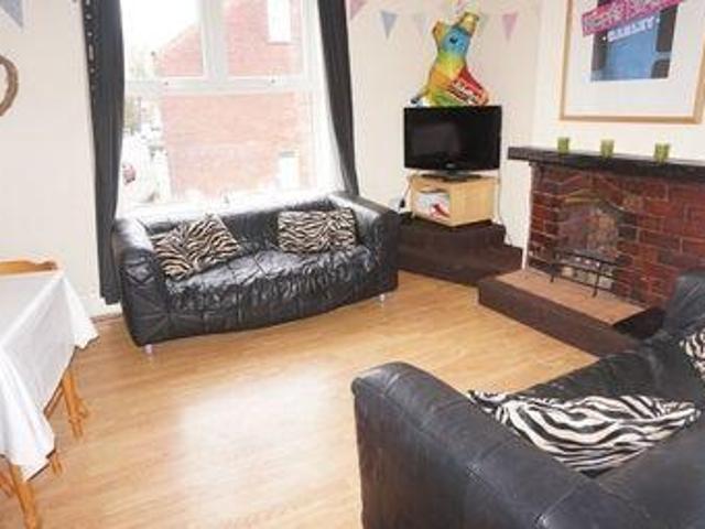 3 Bedrooms Terraced house for rent in Stalker Lees Road, Sheffield S11