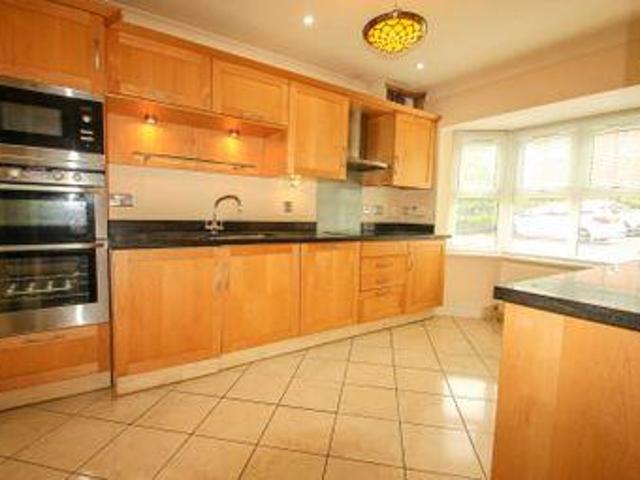 3 Bedrooms Terraced house for rent in Station Road, Harborne, Birmingham, 9lx B17