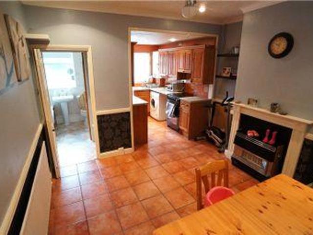 3 Bedrooms Terraced house for rent in Stonebridge Road, Northfleet, Gravesend DA11
