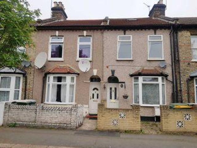 3 Bedrooms Terraced house for rent in Stracey Road, London E7