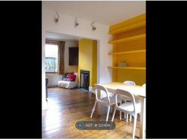 3 Bedrooms Terraced house for rent in Sabine Road, London SW11
