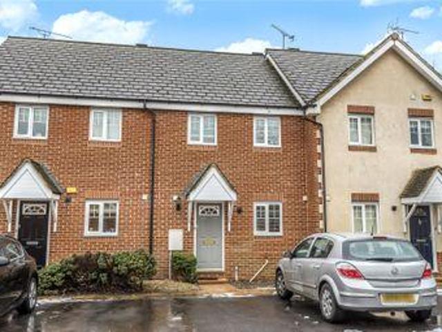 3 Bedrooms Terraced house for rent in Saddler Corner, Sandhurst, Berkshire GU47