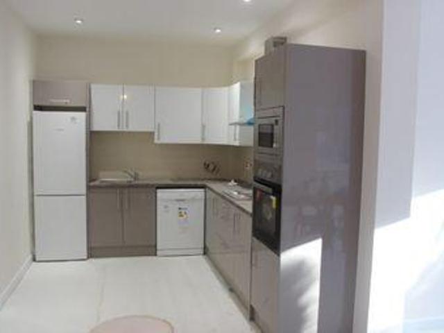 3 Bedrooms Terraced house for rent in Seymour Avenue, London N17