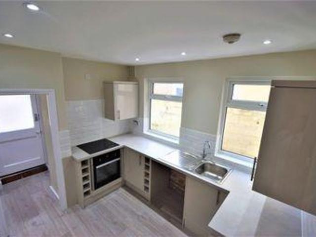3 Bedrooms Terraced house for rent in Seymour Road, Gravesend DA11