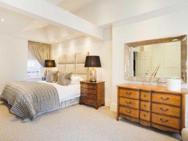 3 Bedrooms Terraced house for rent in Short Let Knox Street, Marylebone W1H