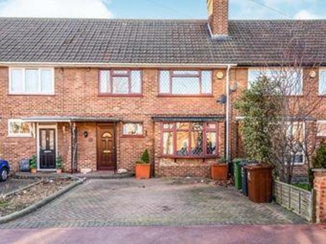 3 Bedrooms Terraced house for rent in Southwood Drive, Barking IG11