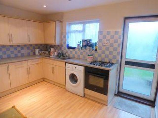 3 Bedrooms Terraced house for rent in The Normans, Wexham, Berkshire SL2