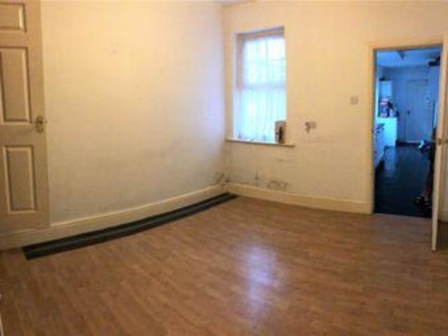 3 Bedrooms Terraced house for rent in Thornley Street, Burton On Trent DE14