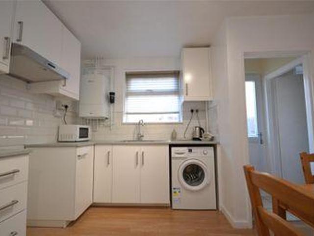 3 Bedrooms Terraced house for rent in Union Road, Bristol BS2