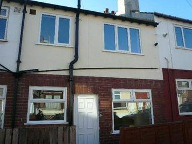 3 Bedrooms Terraced house for rent in Vermont Street, Bramley, Leeds LS13