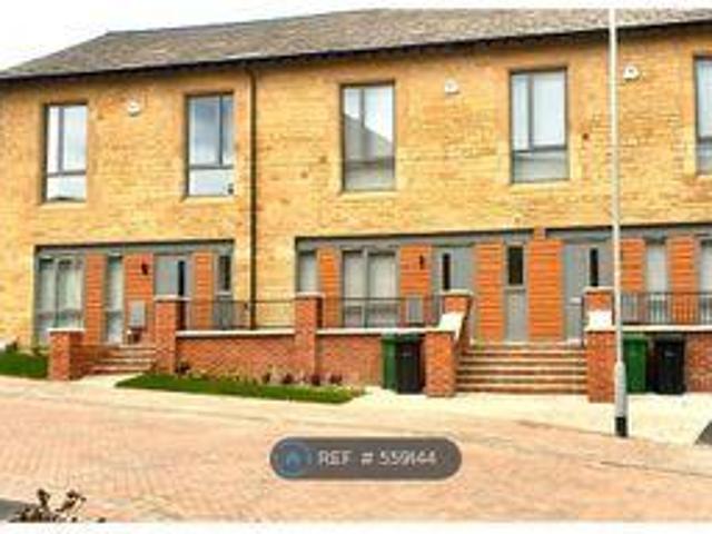 3 Bedrooms Terraced house for rent in Victoria Gardens, Leeds LS6