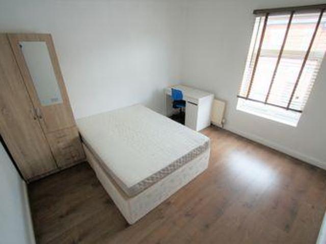 3 Bedrooms Terraced house for rent in Villiers Street, Stoke, Coventry CV2