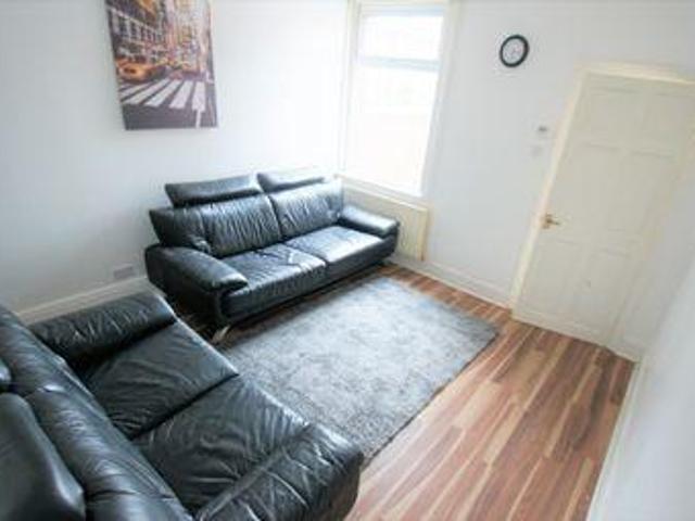 3 Bedrooms Terraced house for rent in Villiers Street, Stoke, Coventry CV2