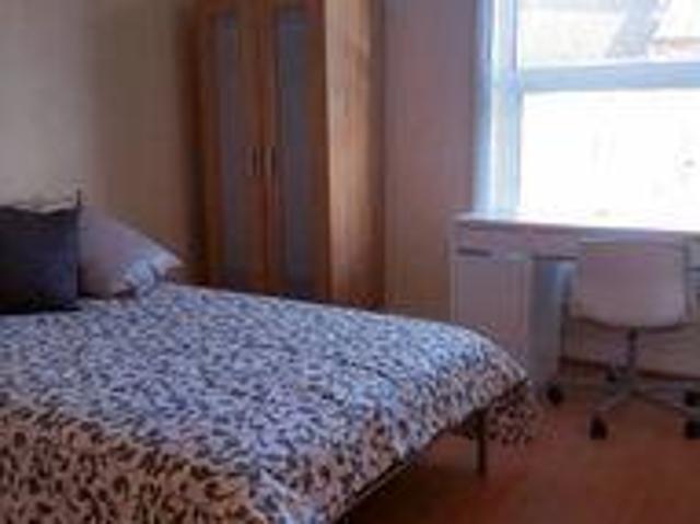 3 Bedrooms Terraced house for rent in Villiers Street, Stoke, Coventry CV2