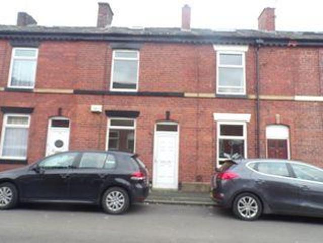 3 Bedrooms Terraced house for rent in Wellington Street, Radcliffe M26