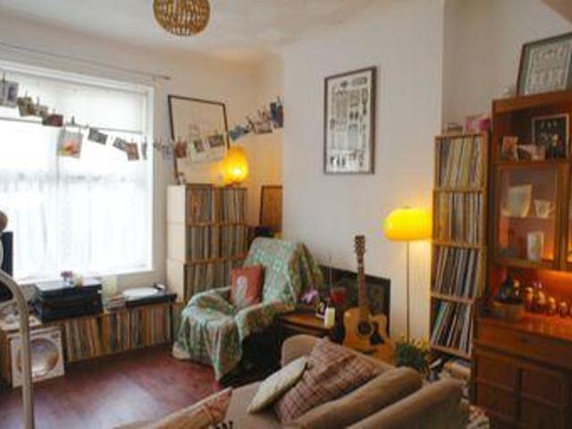 3 Bedrooms Terraced house for rent in Wells St, Riverside, Cardiff CF11