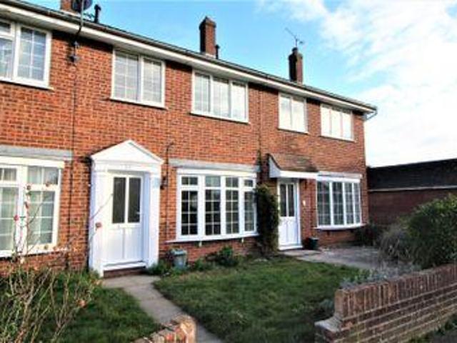 3 Bedrooms Terraced house for rent in Westlands, Colchester CO3
