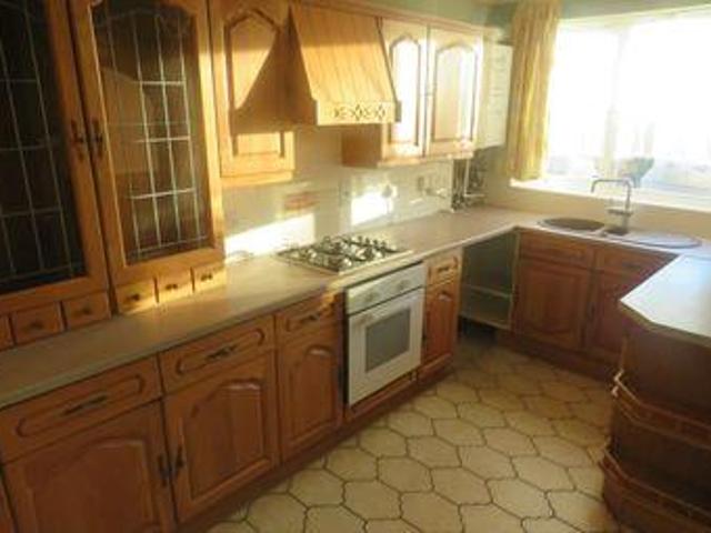 3 Bedrooms Terraced house for rent in Whybridge Close, Rainham RM13