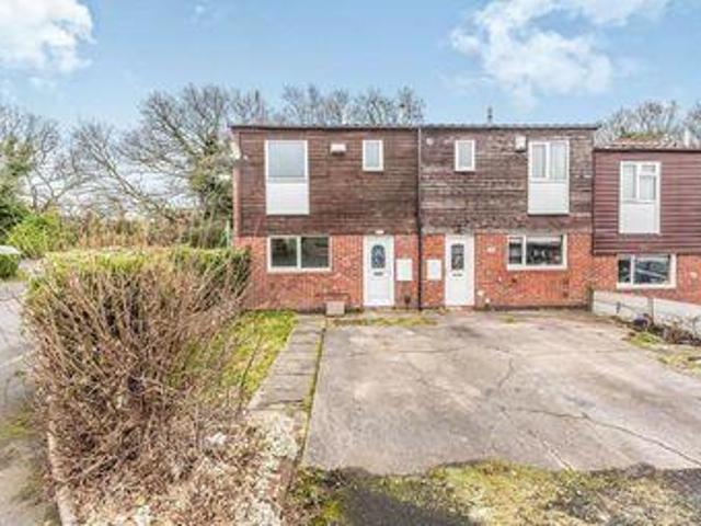 3 Bedrooms Terraced house for rent in Windsor Close, Rubery, Rednal, Birmingham B45