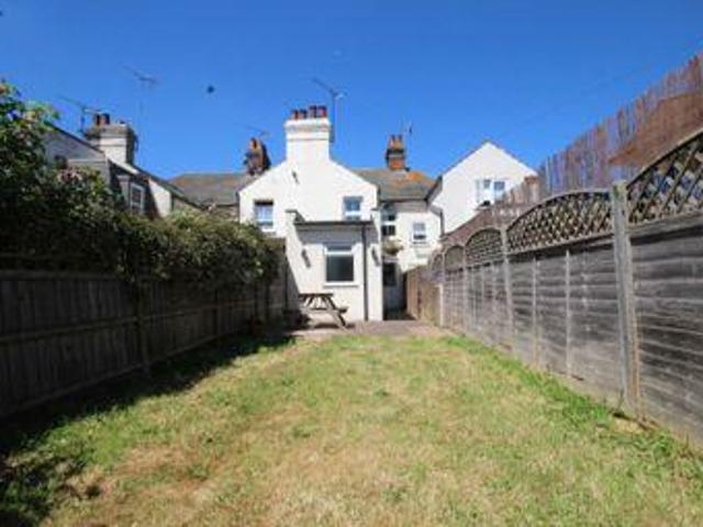 3 Bedrooms Terraced house for rent in Woodman Road, Warley, Brentwood CM14